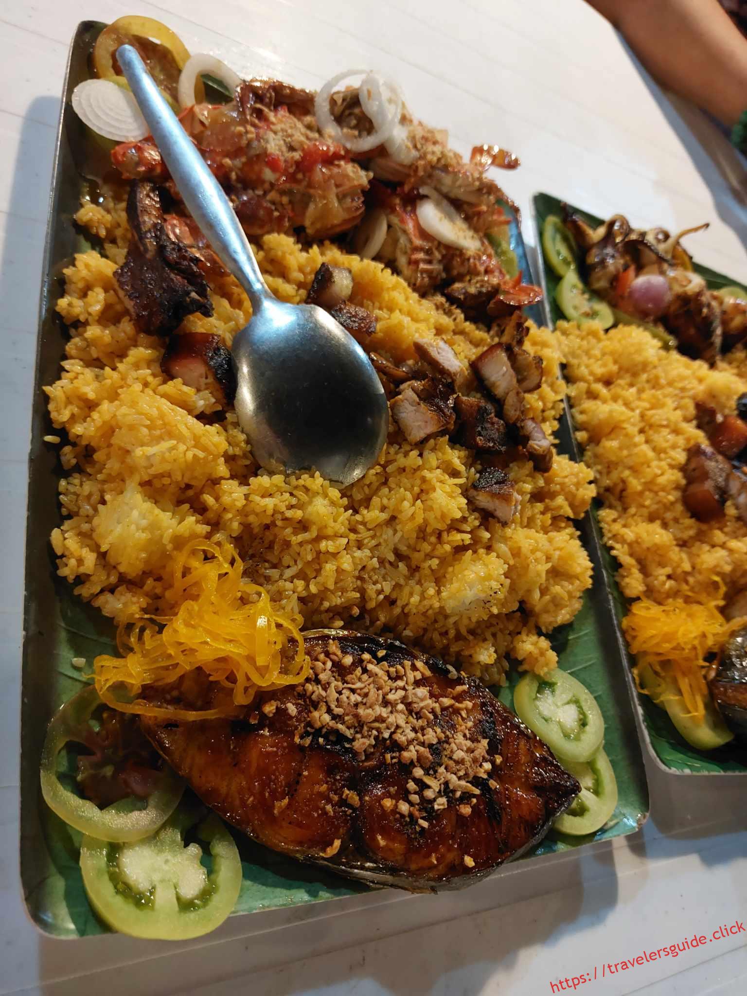 Rojo's Beach Resort and Floating Restaurant: Where Great Food Meets the ...